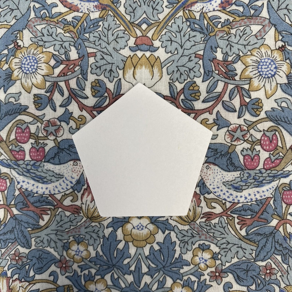 Papskabelon femkant, samme sidemål, 100 stk. (vælg mellem 2 størrelser – CPHquilt